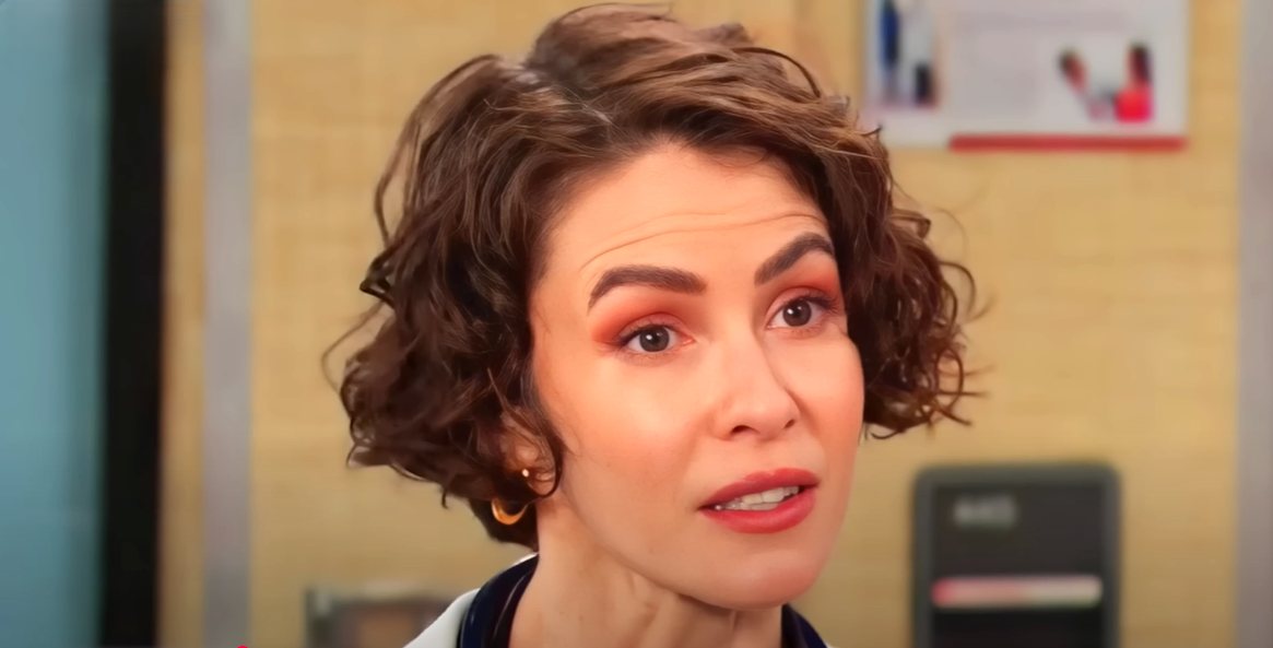 Why Does DOOL's EJ Fire Sarah from the Hospital? Summer Preview Shows ...